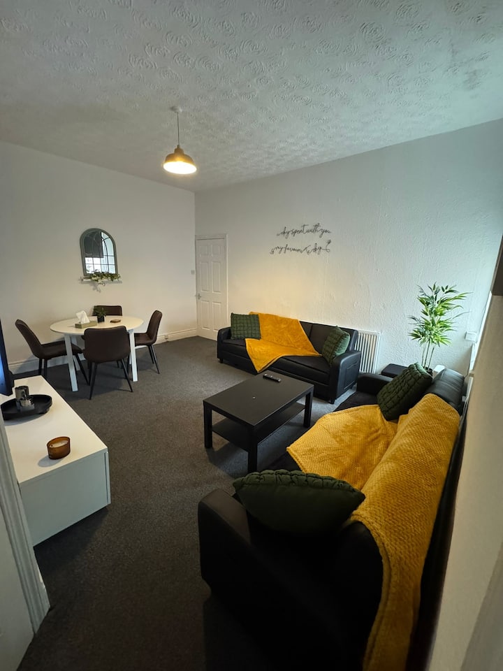 5 Min Drive To City Centre/3 Bedrooms/free Parking - Newcastle upon Tyne