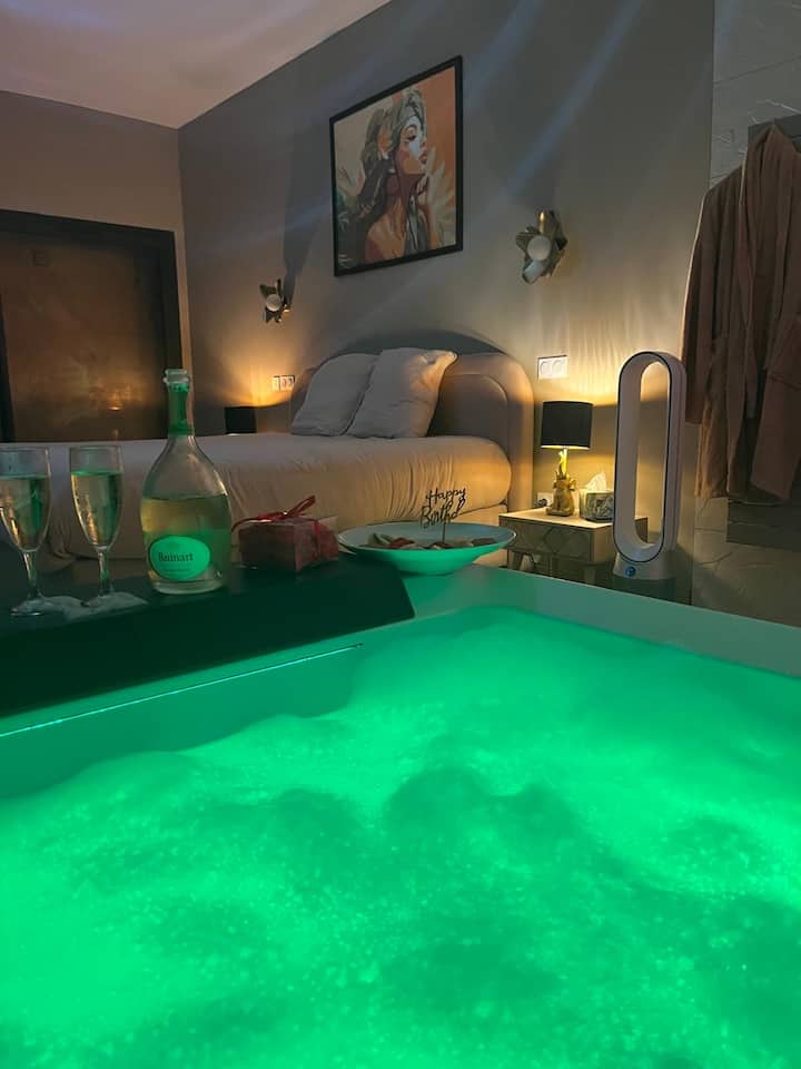 Maison De Prestige • 3 Suites • Hammam & Balnéo - Le Barcarès