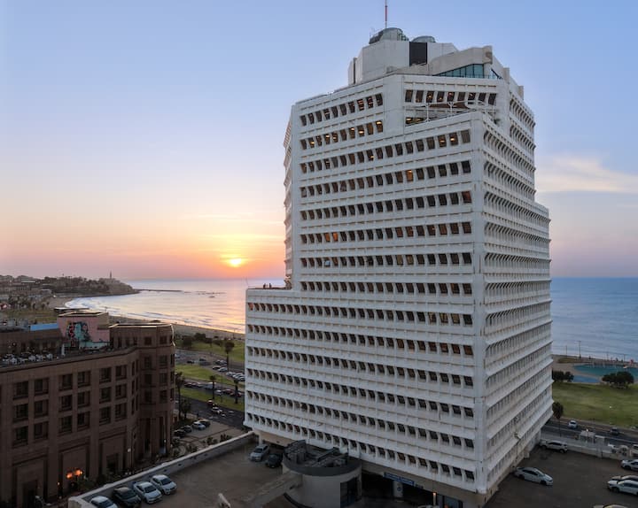 Iconic Single Bottom Pod - Small & Comfy By Beach! - Tel-Aviv