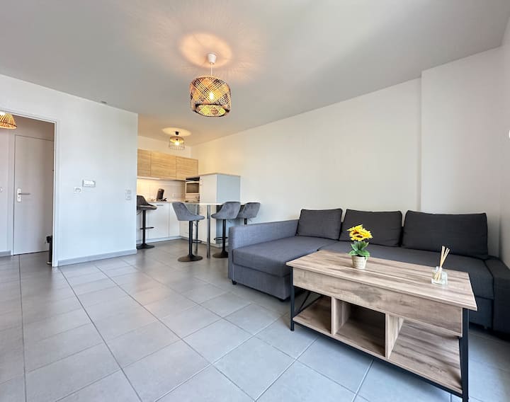 Charmant T2 | Parking Privé | Proche Gare - Chasse-sur-Rhône