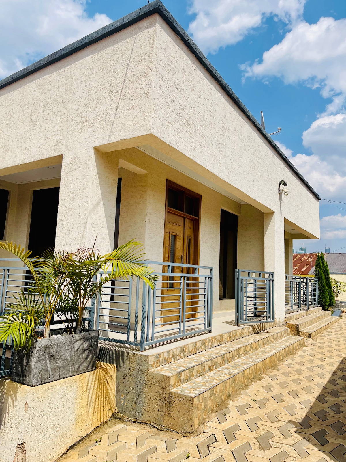 Kigali Heavens Gate Apartment-1 - Apartments for Rent in Kigali, Gisozi ...
