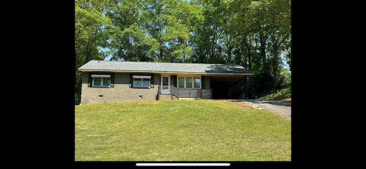 Hometown Living In Cartersville - Cartersville, GA