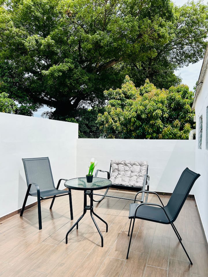 Casa Virginia - A/c, Cerca Del Centro, Privada - Santa Ana