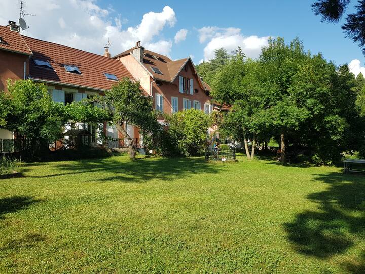 Duplex Lumineux Avec Jardin - Gap