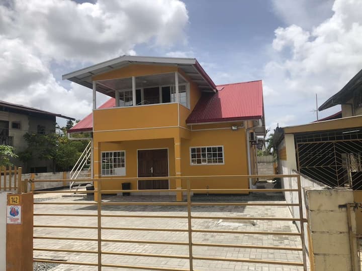 Gerloes Appartements - Suriname