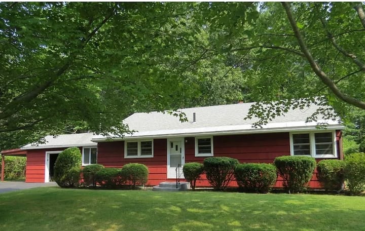 The Gilrain - Northampton, MA