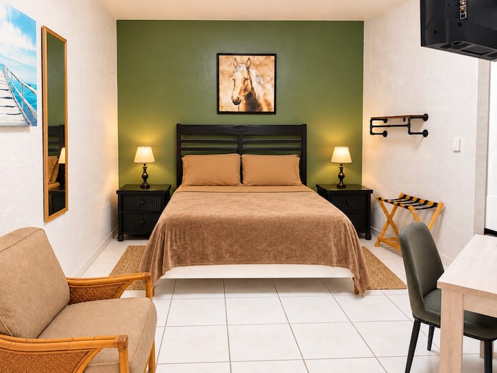 Penthouse Rooftop-single Room - Saint Croix