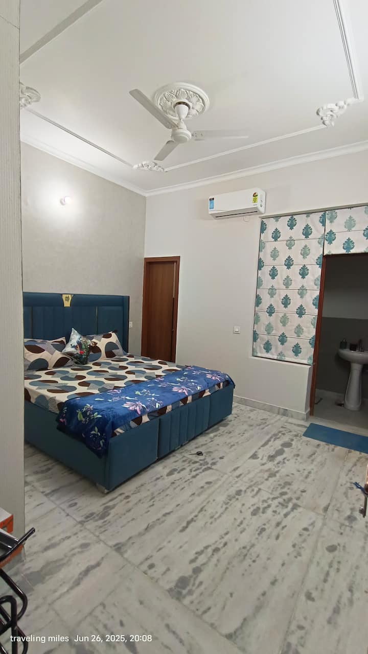 Ghar - A 3bhk Entire Home (Self Serviced) - Ludhiana