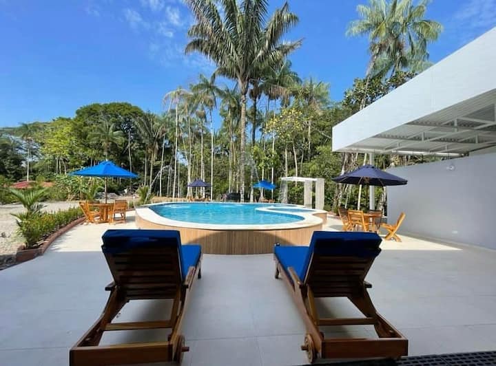Villa With Private Pool And Outdoor Space - Villavicencio
