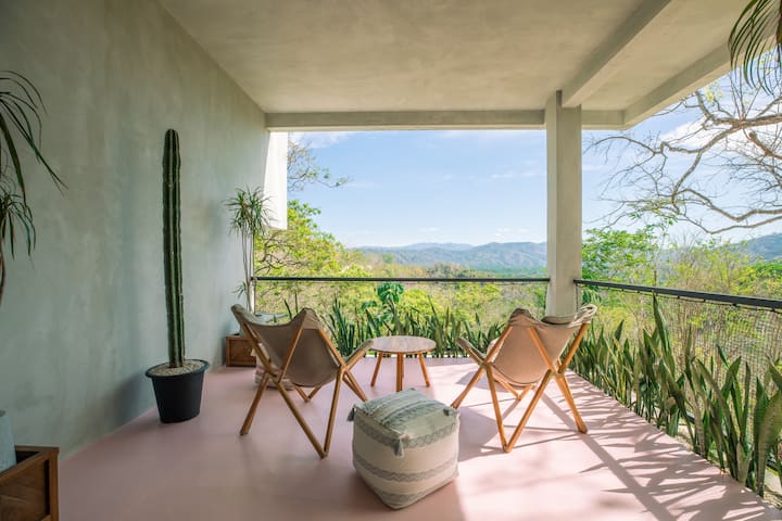 Stylish Apt W/ Mountain View Near Guiones Beach - Nosara