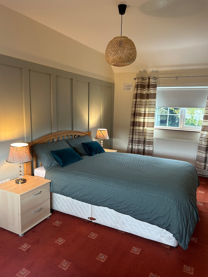 Modern - 15 Mins City Centre/airport - Dublin