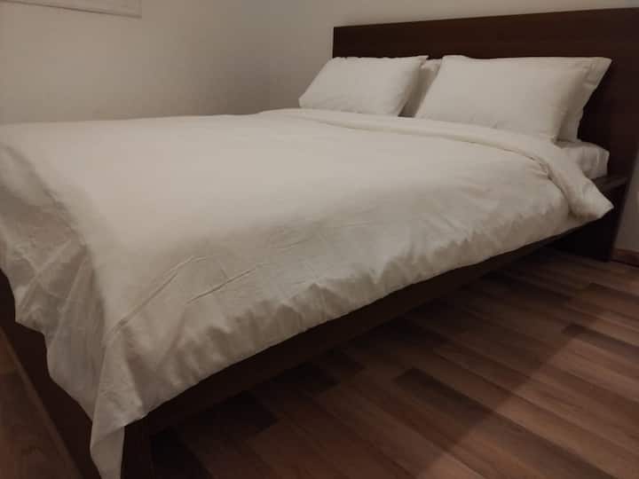 Cosy & Modern Apartment/free P - Tazaa