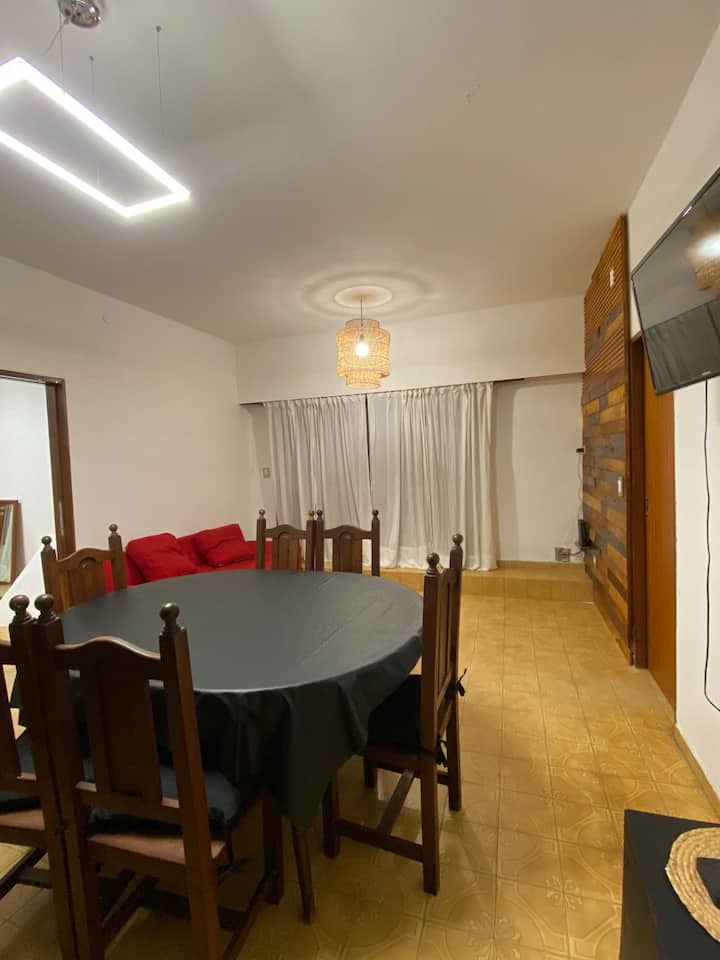 Casa Para 6 O Más Personas - Río Cuarto