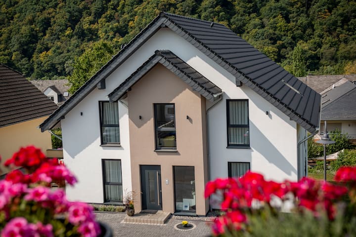 Ferienwohnung 52m² Weingut Erich Serwazi Mesenich - Ellenz-Poltersdorf