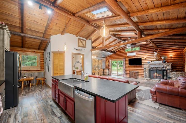 Magical Log Cabin W/fireplace/ 15 Min To Harpers - Breaux Vineyards, Purcellville