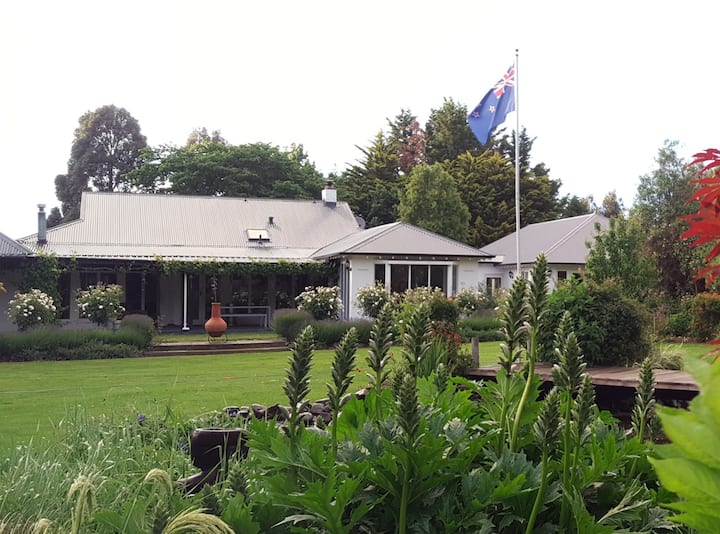 Romantic Weekend Retreat- Brackenbank Nz - Amberley