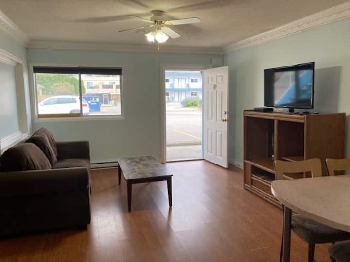 Two Bedroom Courtyard Suite - Penticton