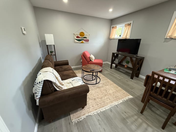 Roam Away From Home - Warren, OH