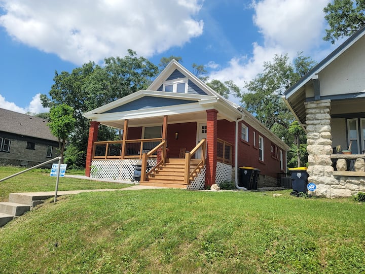 4 Bedroom. 5 Min F/ Downtown - Kansas City