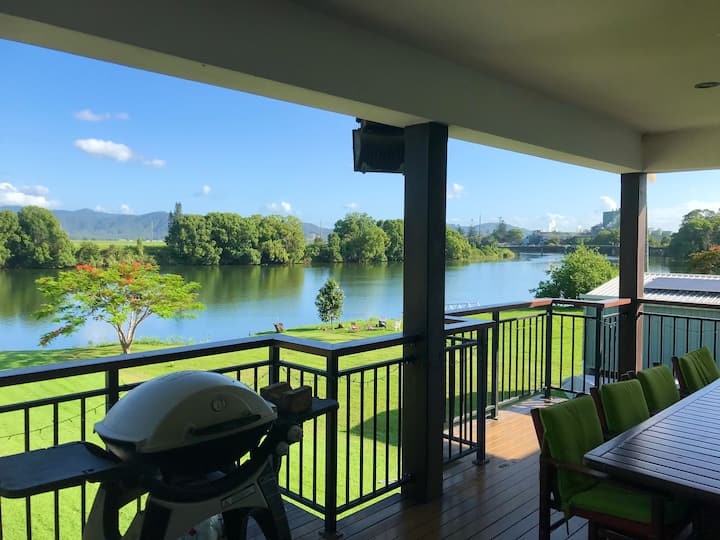 Great White On Tweed - Murwillumbah Waterfront - Murwillumbah