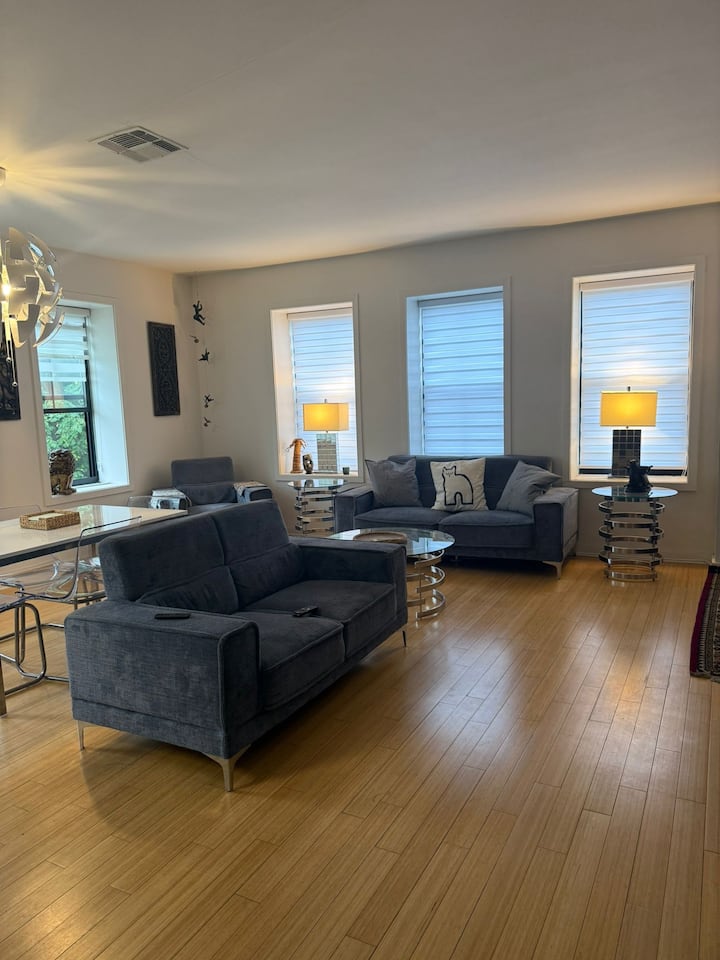 Spacious, Gated Central Ac Stay - Trenton, NJ