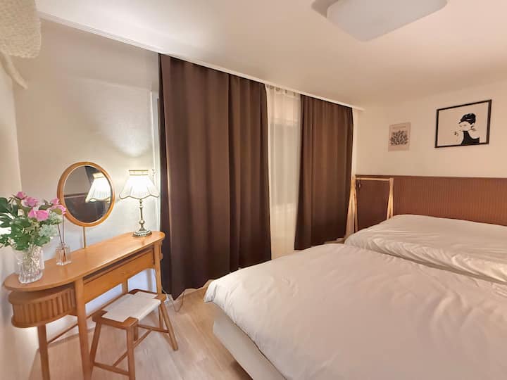 [신년특가]#6인#퀸3#주차문의#광안역5분#광안리드론쇼#2층독채#난방중24h#가습기#합법 - Busan