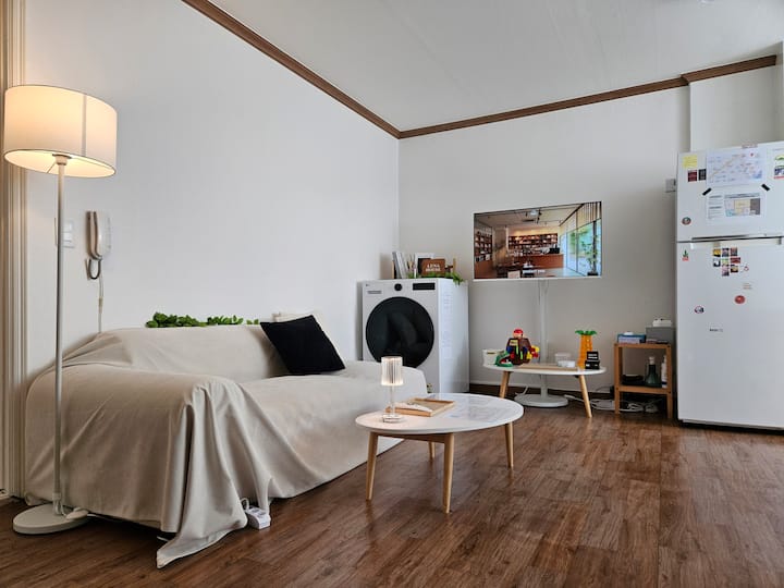 [Lg시네빔 (4k Uhd), 정수기, 고데기, 충전기5, 마샬] 중앙시장, 안목, 루나 - Gangneung-si