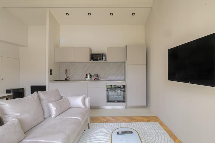 Appt Neuf Lumineux – 6 Pers, Parking - ÉCully/lyon - Écully