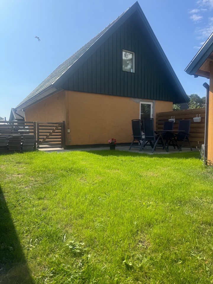 Linjeskeppsvägen 9 Gästhus. - Åhus