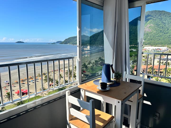 Apartamento De Frente Para A Praia Com Linda Vista - Peruíbe