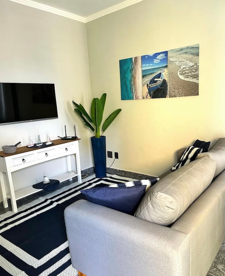 Apartamento De Frente Para A Praia Com Linda Vista - Peruíbe