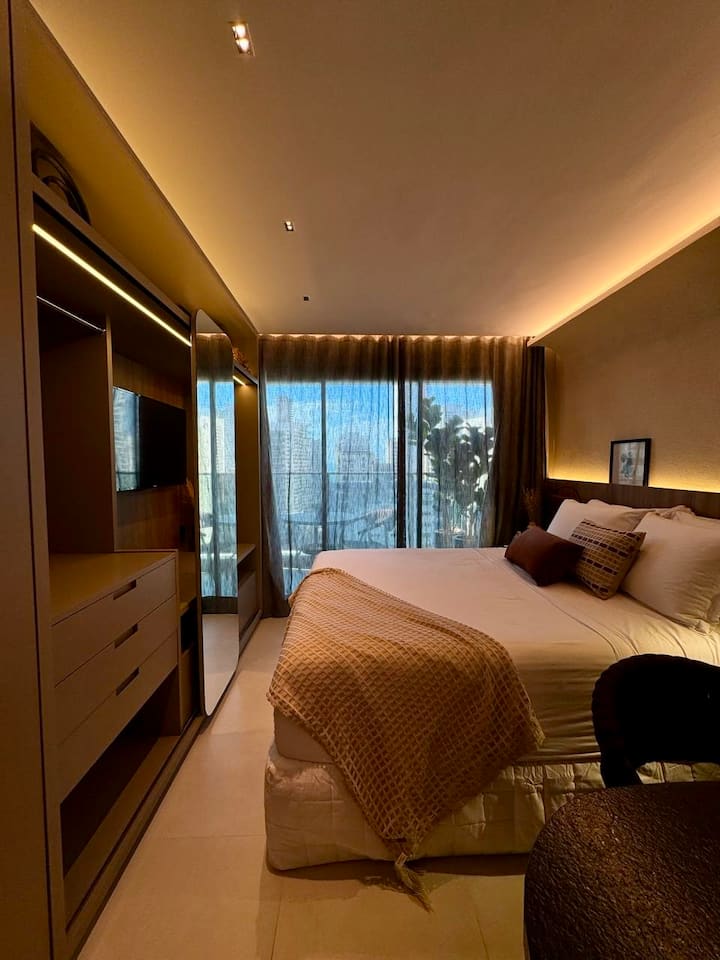 Executive Stay • Ocean View + Coworking & Fiber - Fortaleza