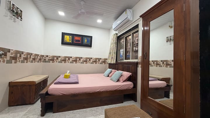 1 Bhk House Near Lokhandwala Complex Andheri W - Mumbai