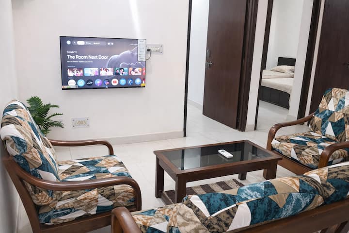 2bhk Near Airport | Ac + 43” Tv | Dwarka - Delhi, India