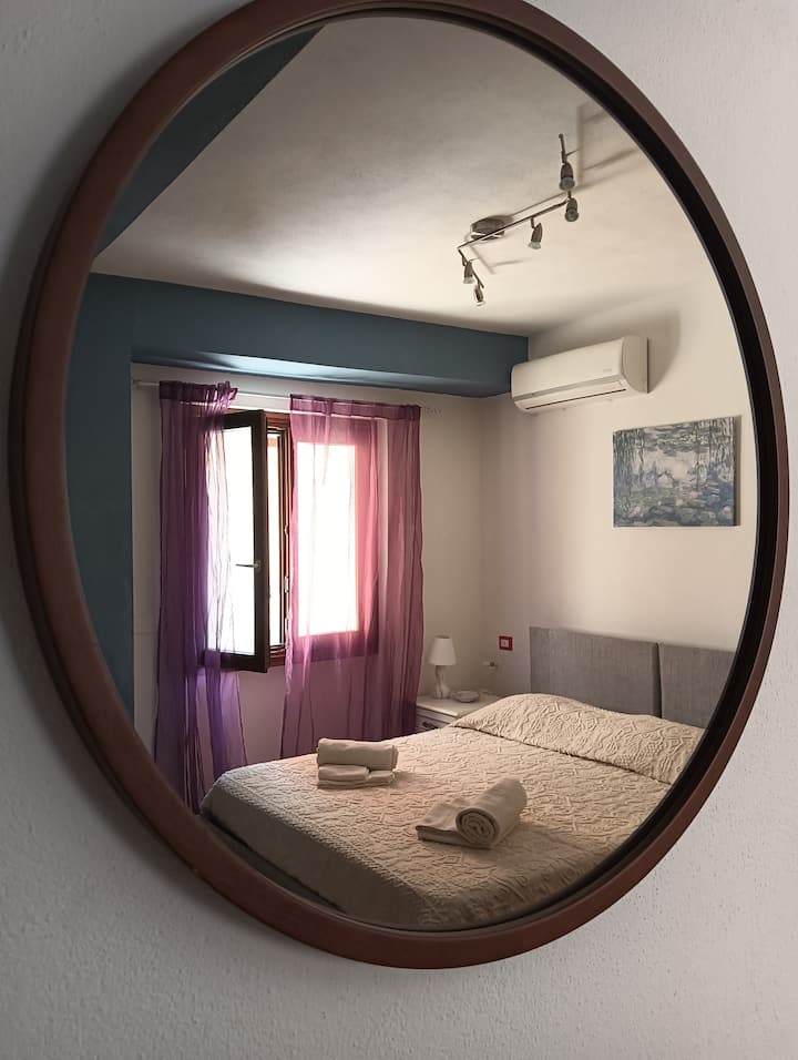 B&b Il Medoro
White Room - La Maddalena