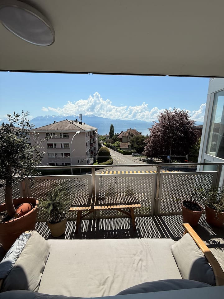 Vue Imprenable Sur Le Lac Léman - Lausanne