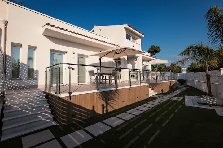Acqua Marina Holiday - Corallo A 200 Mt Dal Mare - Balestrate