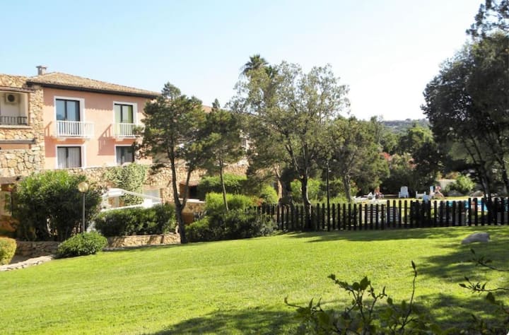 2/9 E 9/16 Agosto Bilo Con Patio - Golfo Aranci