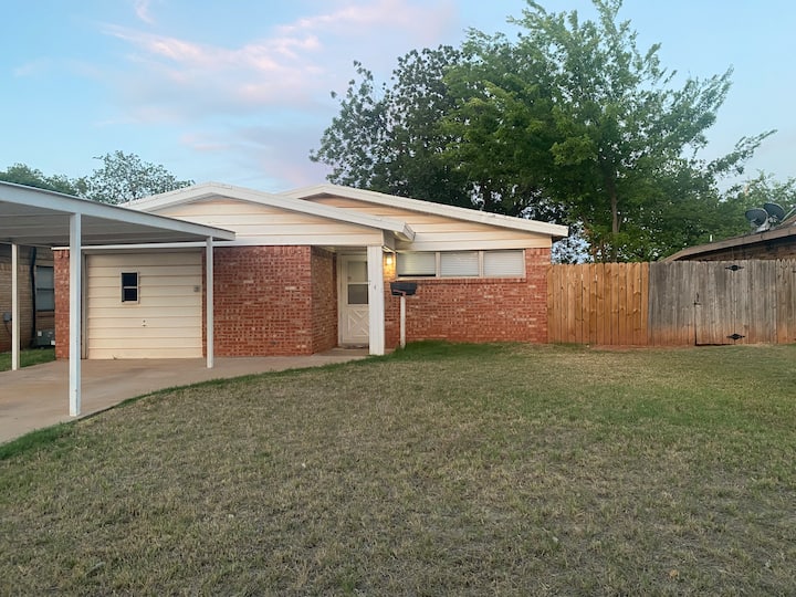 Maya Papaya’s Bnb - Abilene, TX