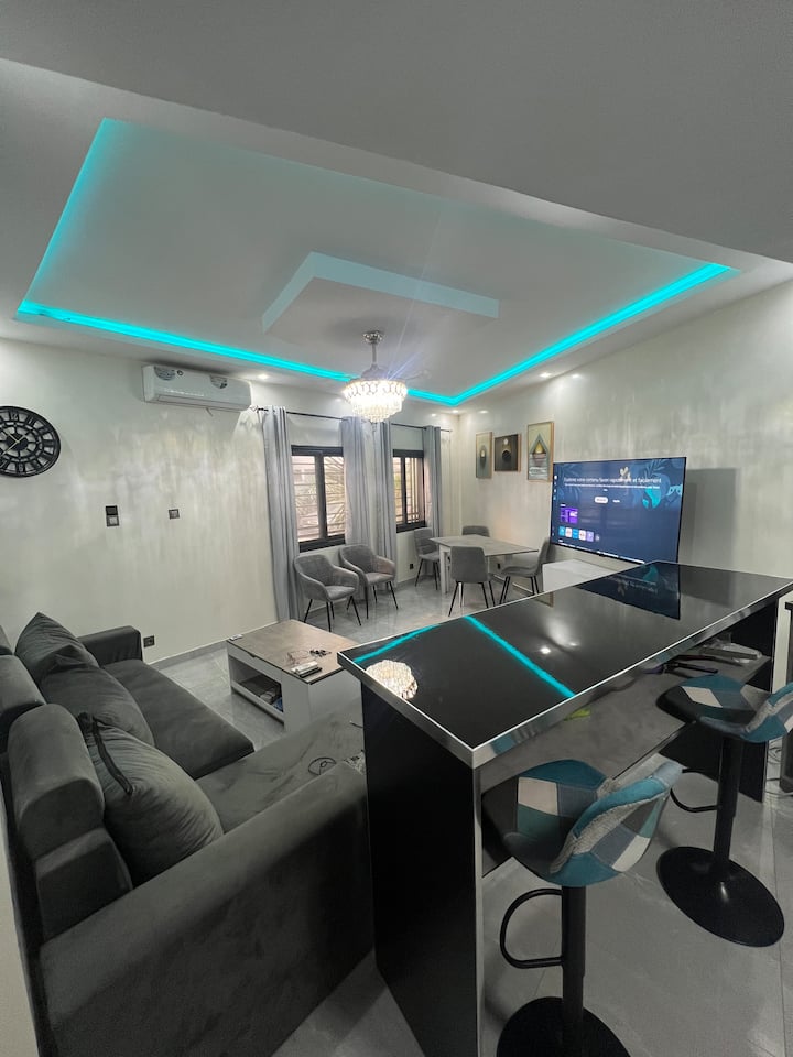 Villa Cocooning Et Spacieuse à Dakar - Dakar