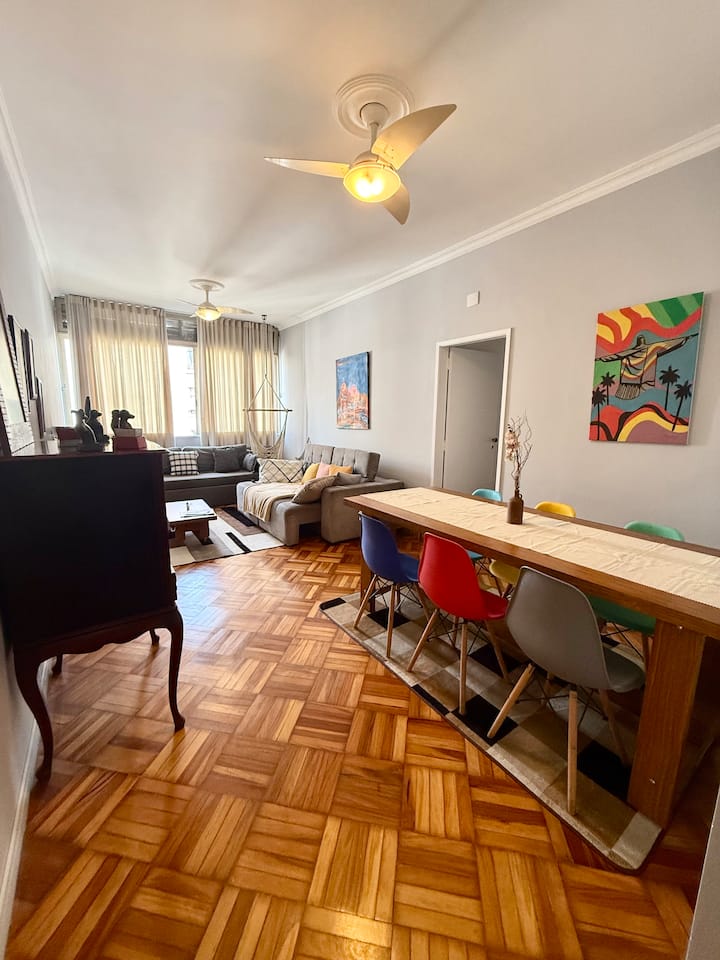 Aconchegante E Grande Apto - リオデジャネイロ