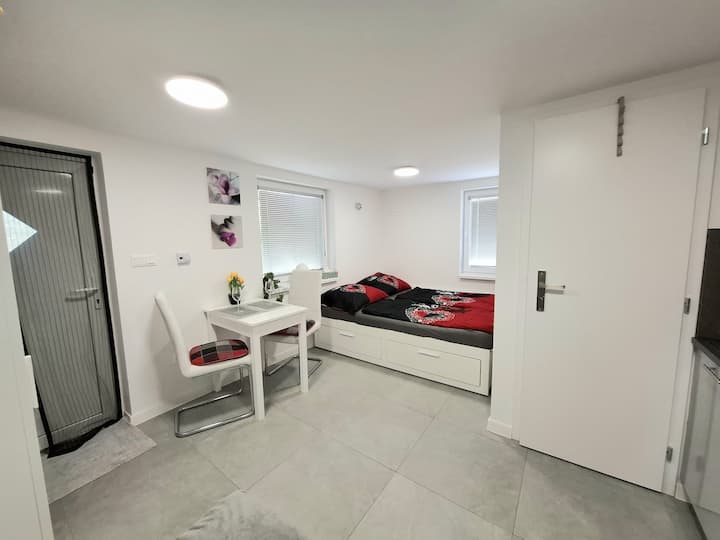 Chatka Pri Jazere Zlaté Piesky - Bratislava
