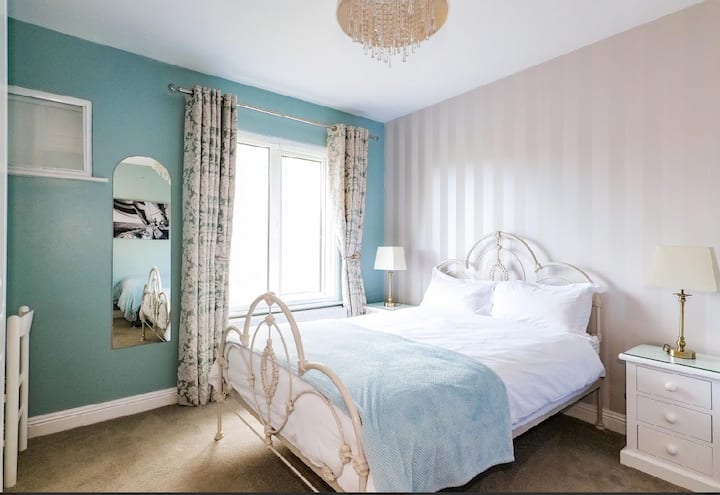 Sea Mist Family Rooms En-suite - Galway