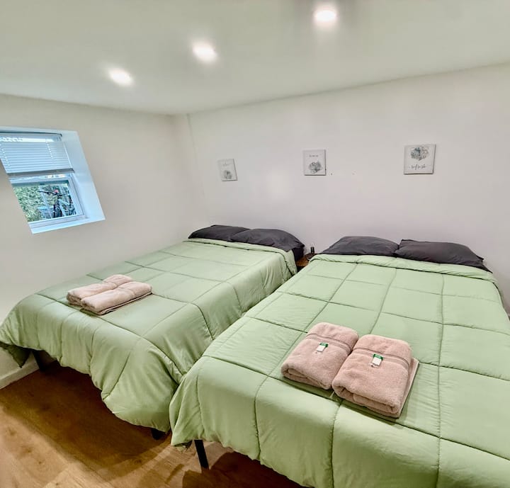 Charming Apt Min To Nyc - North Bergen, NJ