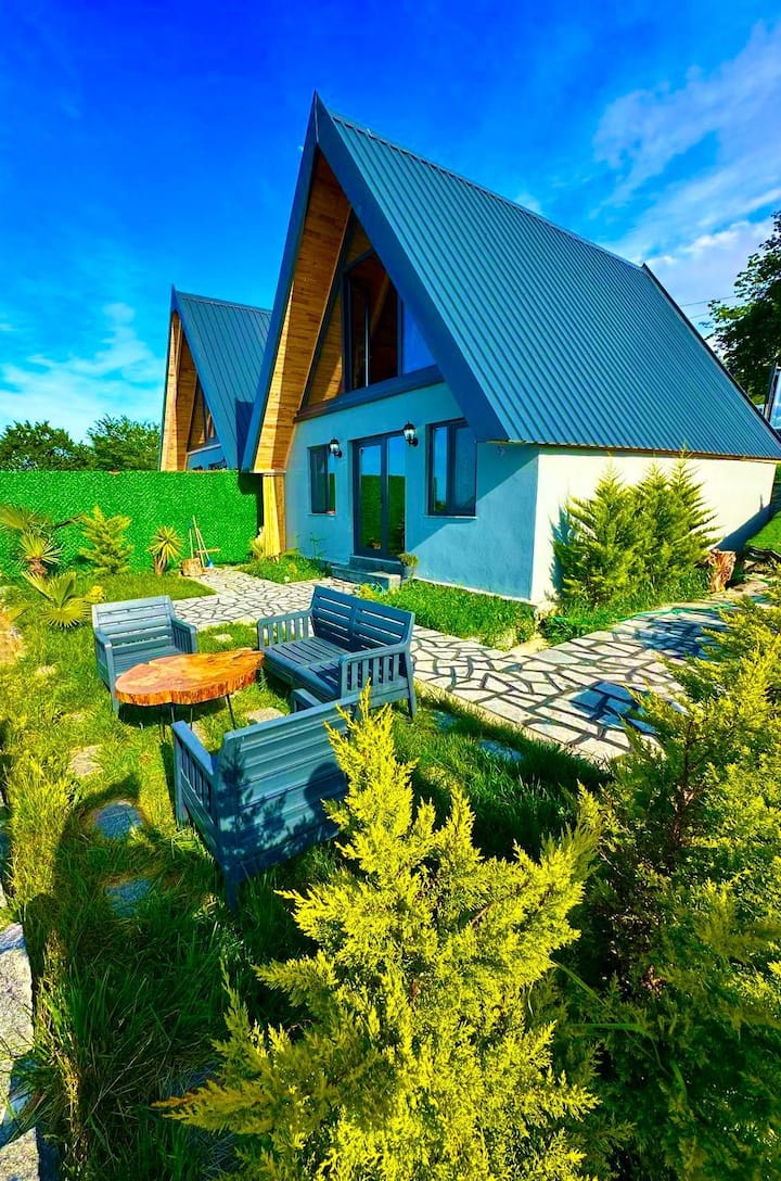 Deniz Ve şEhir Manzaralı Alp Bungalov - Yomra