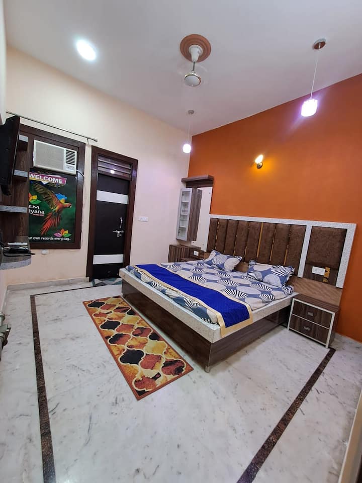 Prem Aashiyana Home Stay 1 - Near Taj Mahal - Agra