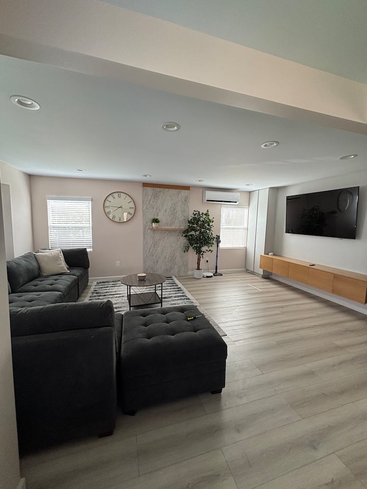 Modern Home Near Sofi Stadium, The Forum & Lax - Inglewood, CA