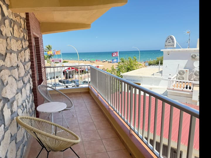 Apartamento En Denia Frente Al Mar - Dénia