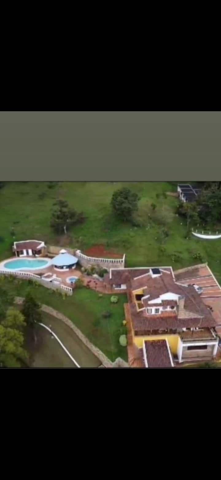 Finca Estilo Mexicano - Valle del Cauca