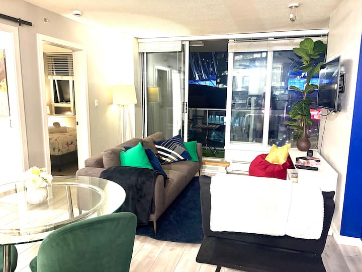 Stadium Views/downtown Core - Vancouver